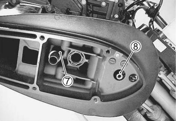 Service Manual DF300, DF250AP, DF300AP Lower Unit [95][Df300, Df250Ap ...