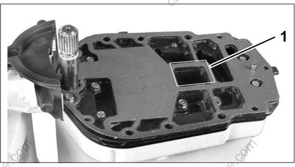 Service Manual 40-90 HP Powerhead [Powerhead Installation] | Crowley Marine